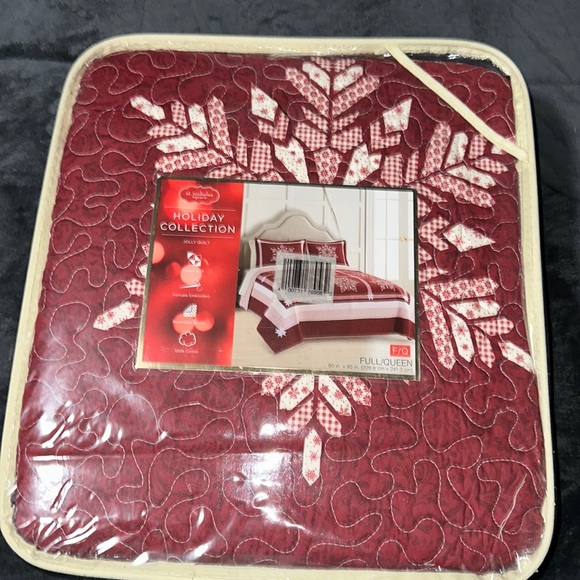 St. Nicholas Square | Bedding | Holiday Quilt Fullqueen | Poshmark